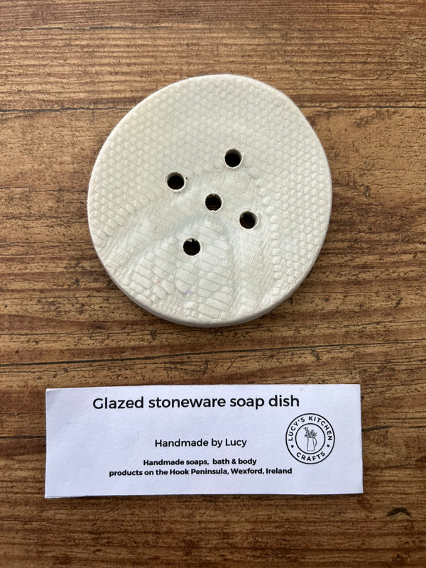 Handmade Stoneware soap dish – Lucys Kitchen Crafts